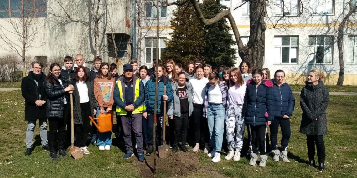 Archívy Radoje Čupić - Hlas ľudu